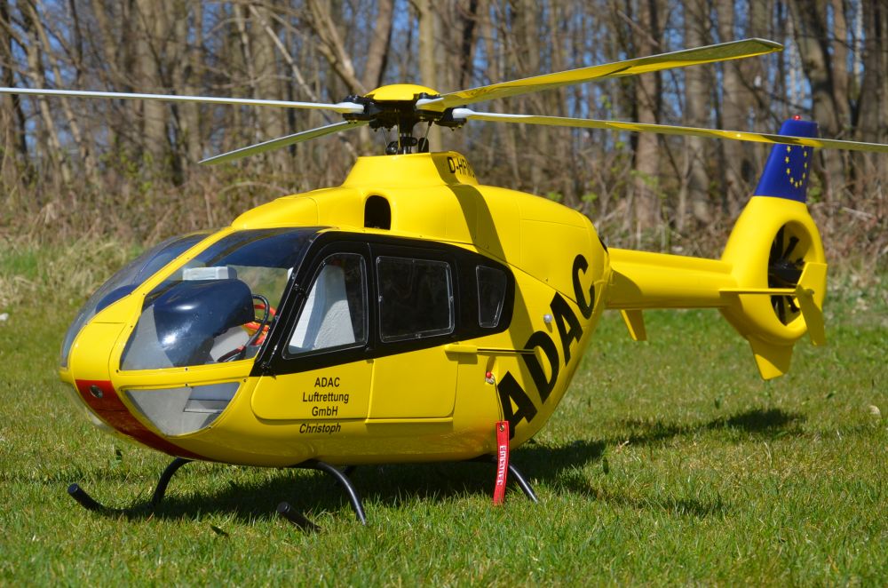 Eurocopter EC 135 Typ ADAC Vario Scale Hubschrauber flugfertig mit ...